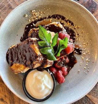 FAT DOG CAFE | Rotorua Information